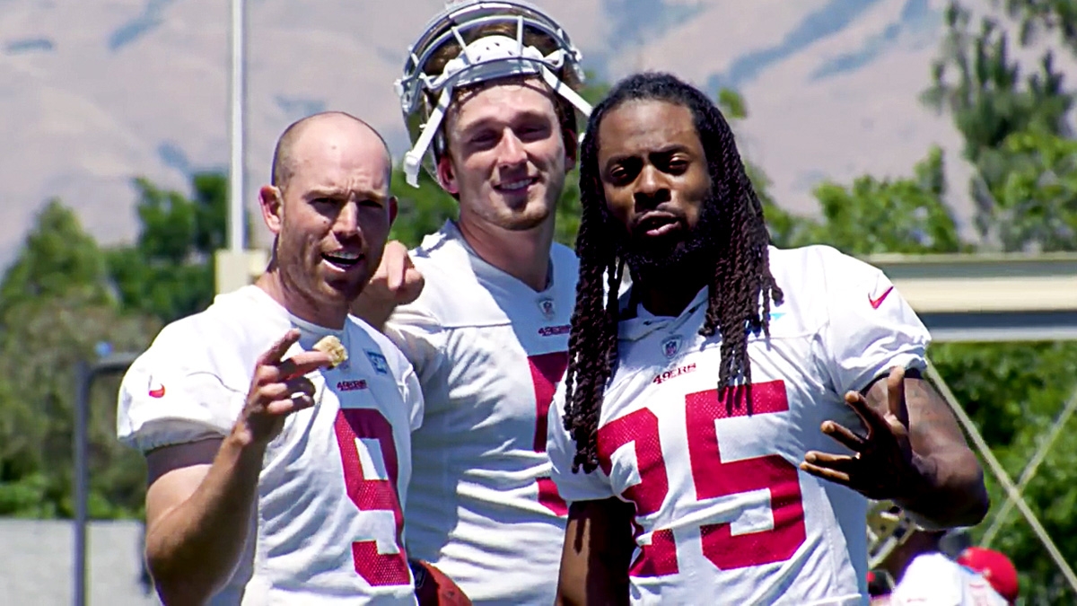 Robbie Gould shines in his supporting role during Richard Sherman's mic ...