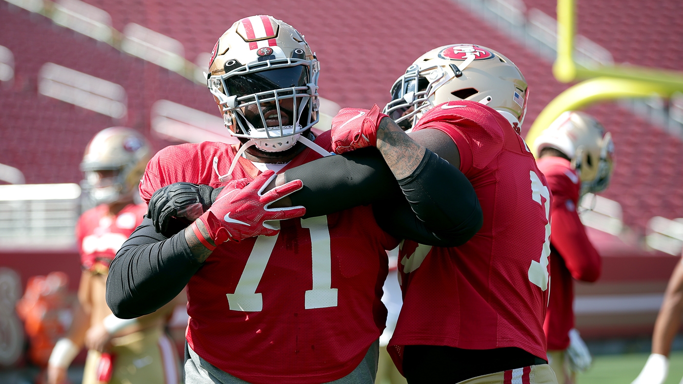 'He's putting on a show': Raheem Mostert calls Trent Williams a ...