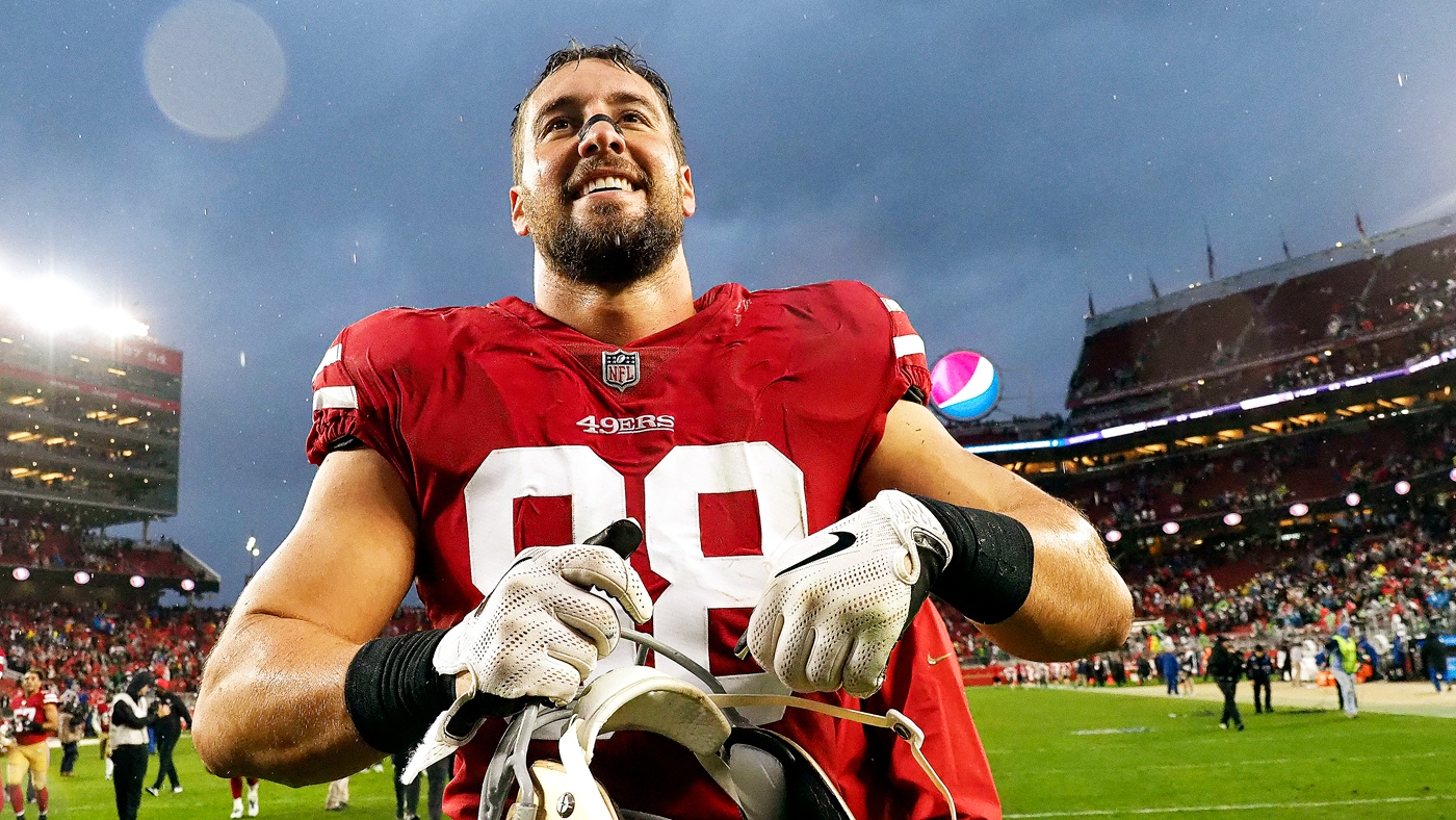 49ers place TE Garrett Celek on injured reserve, activate Daniel Helm ...
