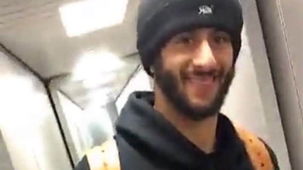 Kap Watch: Colin Kaepernick is on a flight from Denver to San Francisco ...