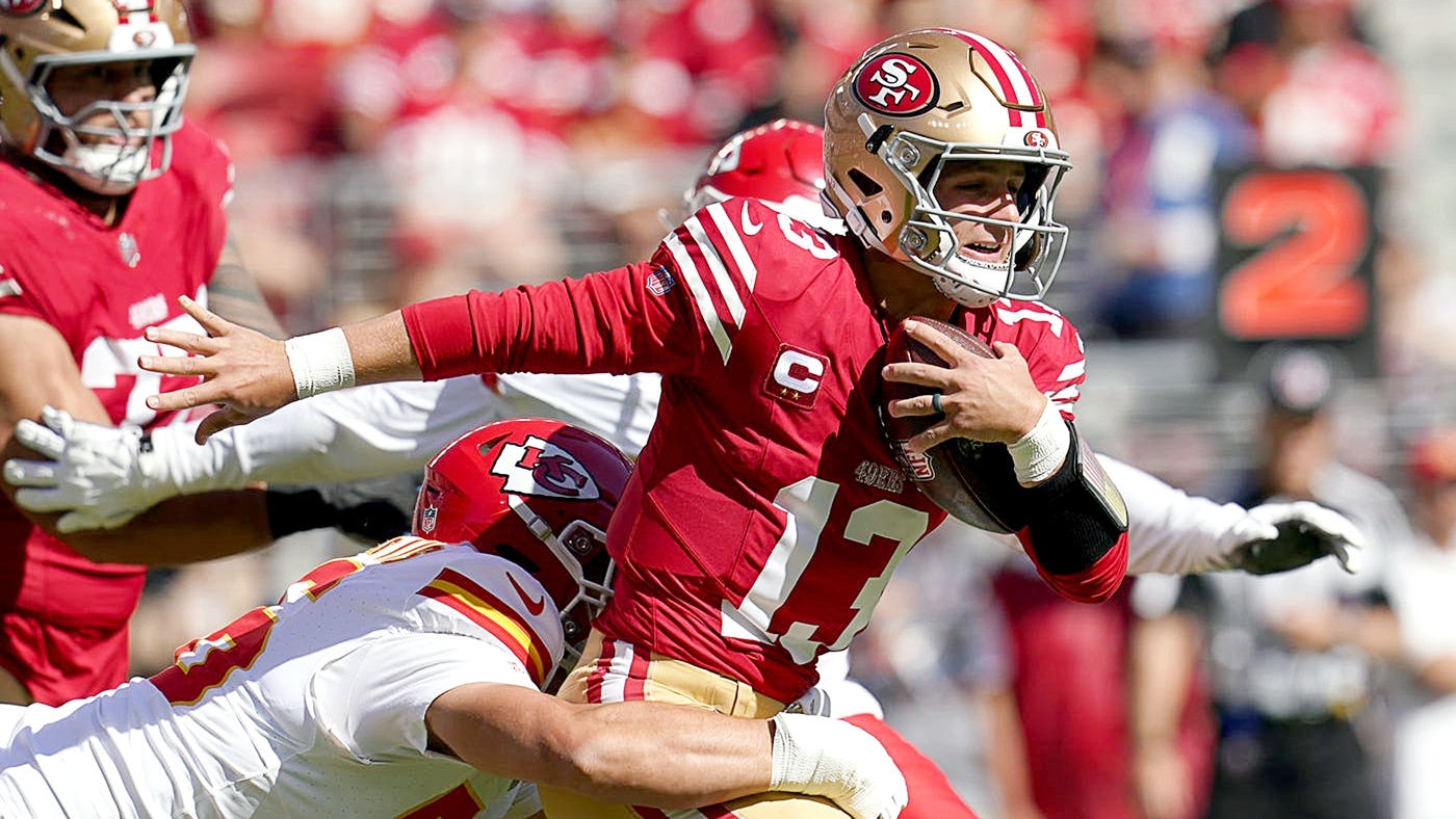 PFF mock draft has 49ers investing in protection for Brock Purdy ...