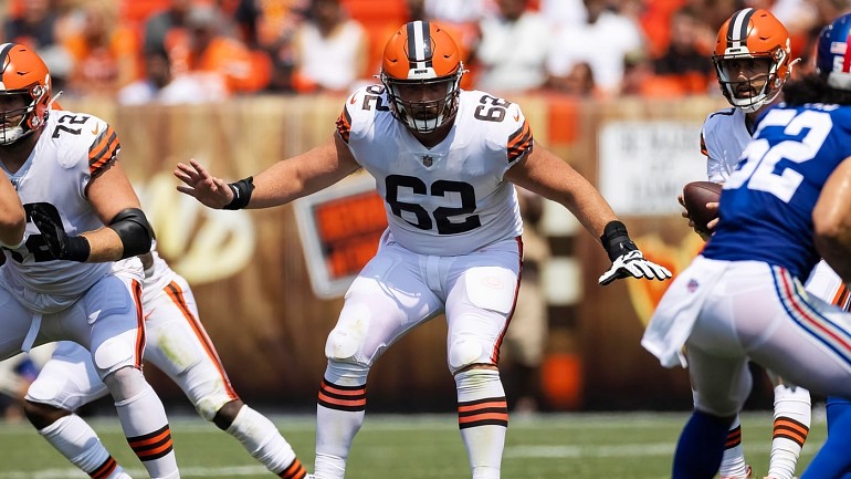 Texans claim LB Tyrell Adams off 49ers practice squad, per report ...