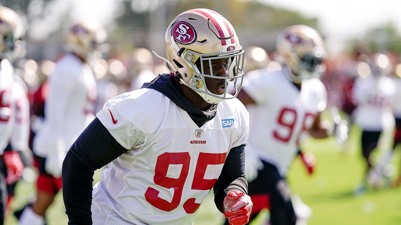 49ers opening practice window for Kentavius Street this week, per ...
