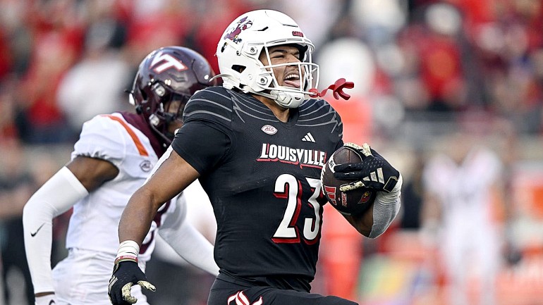 Ex-49ers WR Torrey Smith can't believe Kaepernick remains unsigned ...